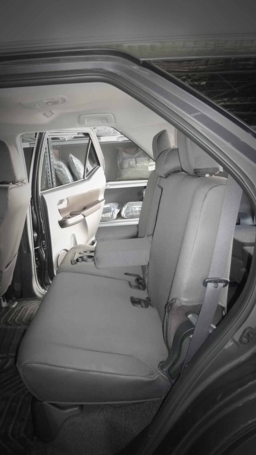 Toyota Fortuner GX & GXL Canvas Seat Covers – Gotya Covered